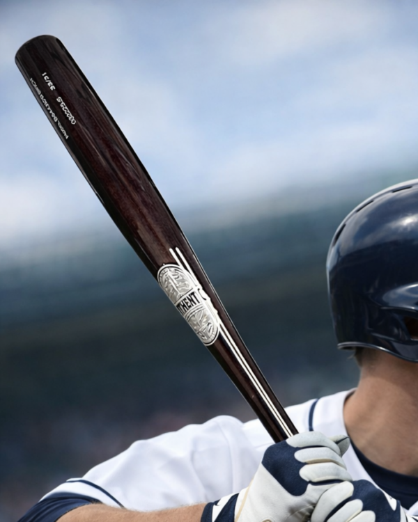 Torpedo Bat vs Regular Bat: What Players Need to Know - Authentic Bats